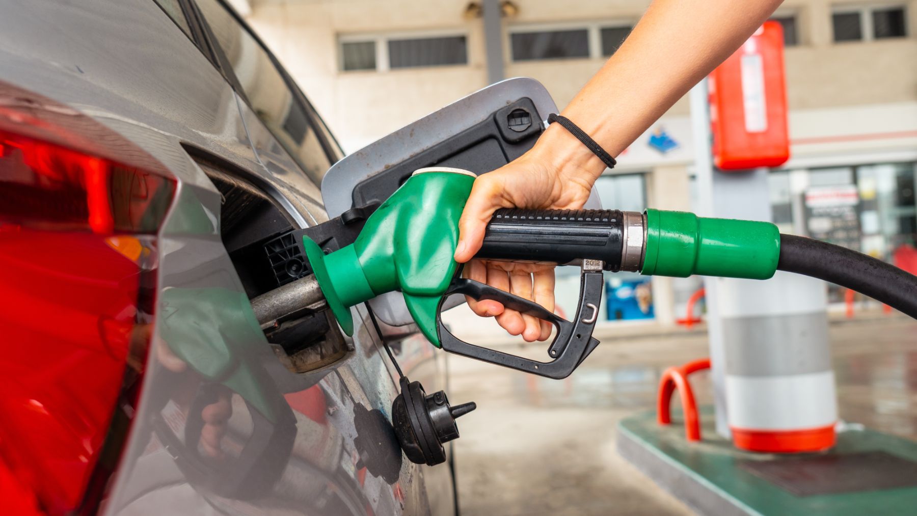 California's Bold Attempt to Curb Gas Price Gouging Yields Mixed ...