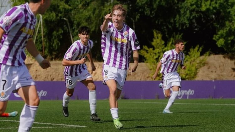 Sergio Esteban: el sorprendente '8' del Real Valladolid